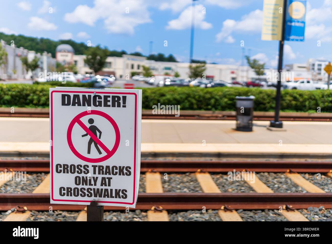 HUNT VALLEY, MD, USA – July 12, 2025: A warning sign for pedestrians ...