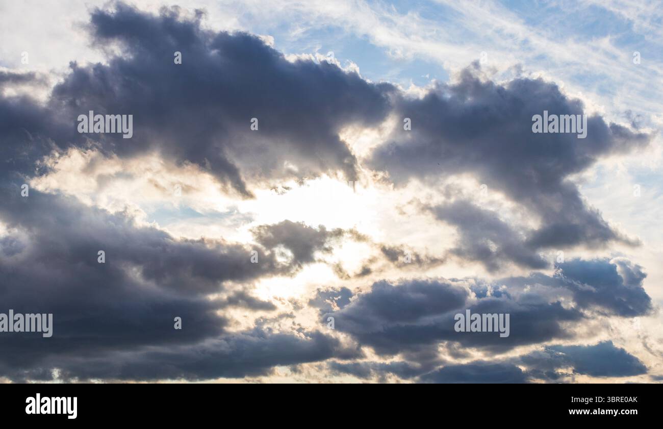 Cinematic sky shot hi-res stock photography and images - Alamy