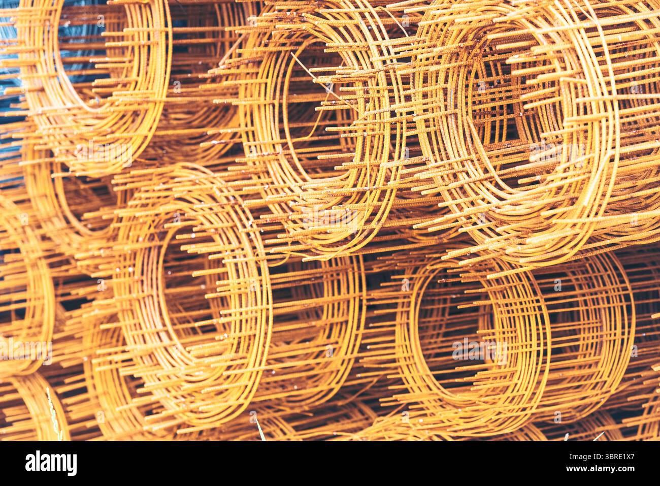 Mesh wire rolls of iron stainless steel, galvanized metal sheets ...