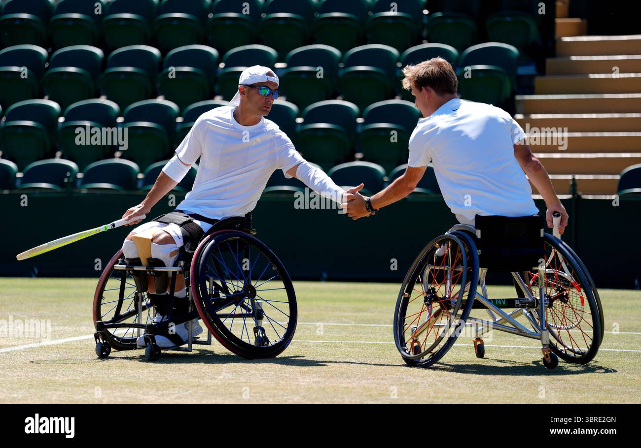 Guy Sasson and Niels Vink during their Quad Wheelchair Doubles Final ...