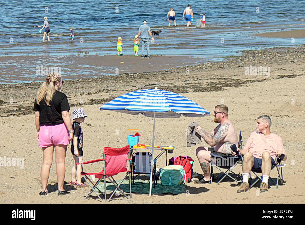 Prestwick, Ayr, Scotland, UK. 12th July, 2025. UK Weather: Scorching ...