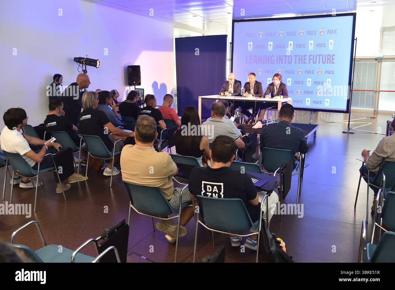 Presentation of new Pisa SC's head coach Alberto Gilardino at Officine ...