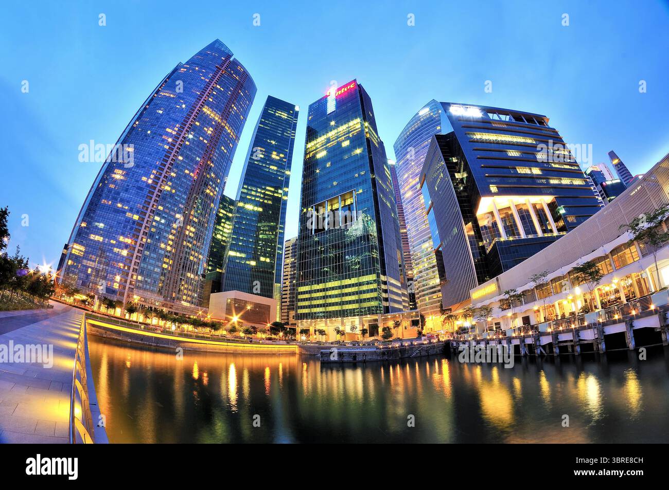 The Historic Clifford Pier in Singapore Stock Photo - Alamy
