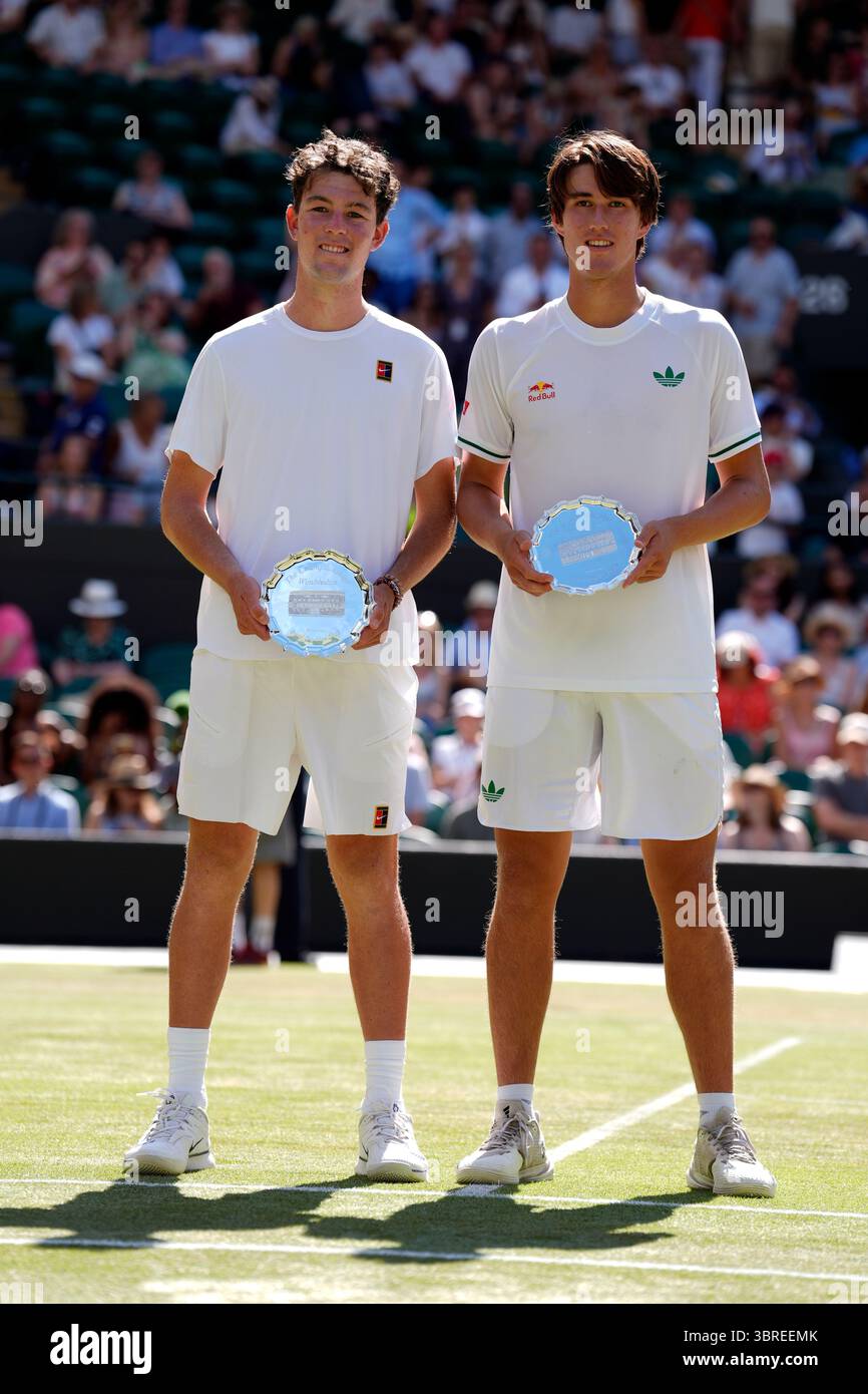 Oliver Bonding (right) and Jagger Leach with their runner up trophies ...