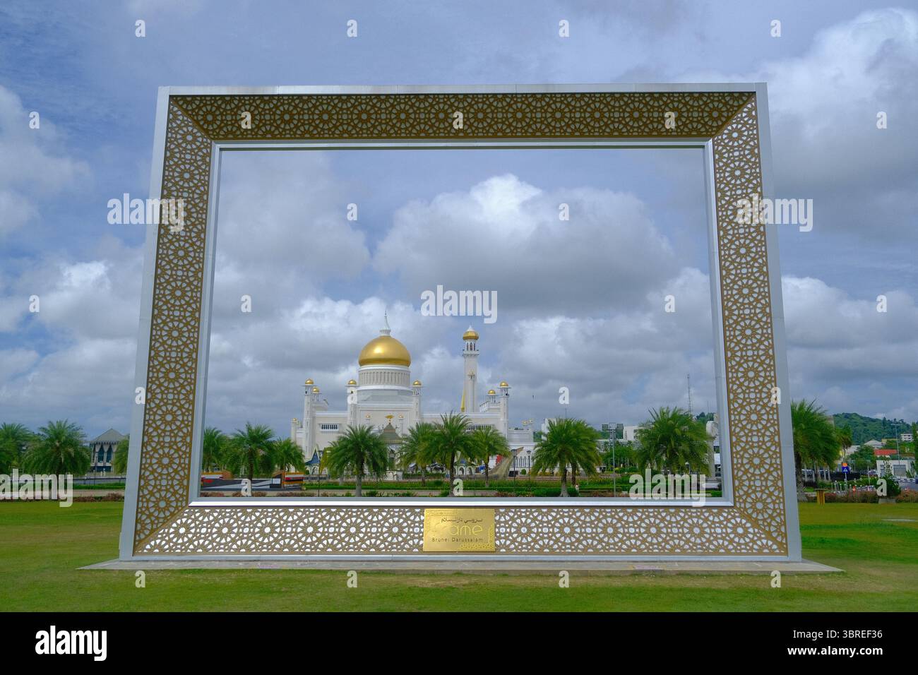 Discover the hidden gem of Southeast Asia – Brunei From golden domes to ...