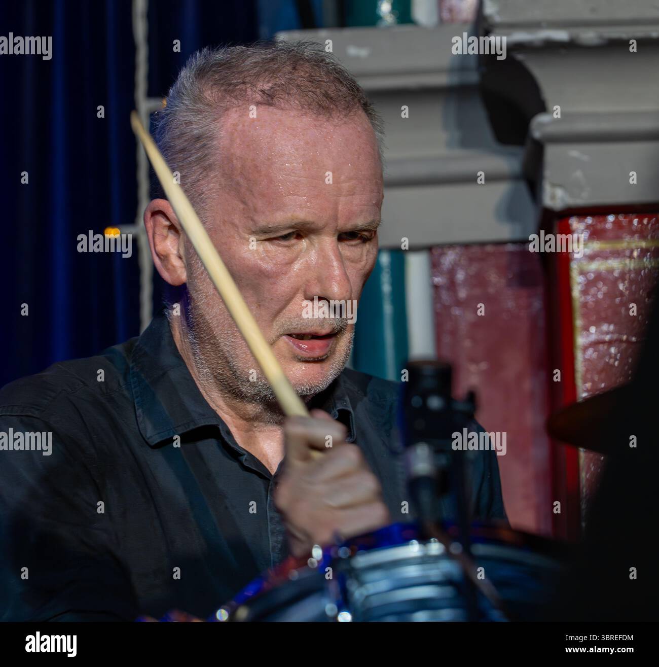 Glasgow, Scotland, UK. 11th July 2025. Goodbye Mr Mackenzie putting on ...