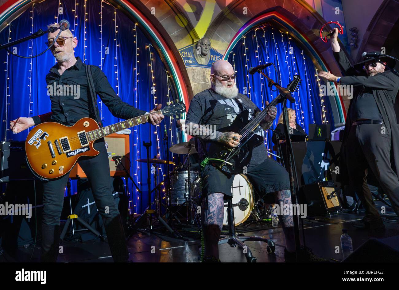 Glasgow, Scotland, UK. 11th July 2025. Goodbye Mr Mackenzie putting on ...