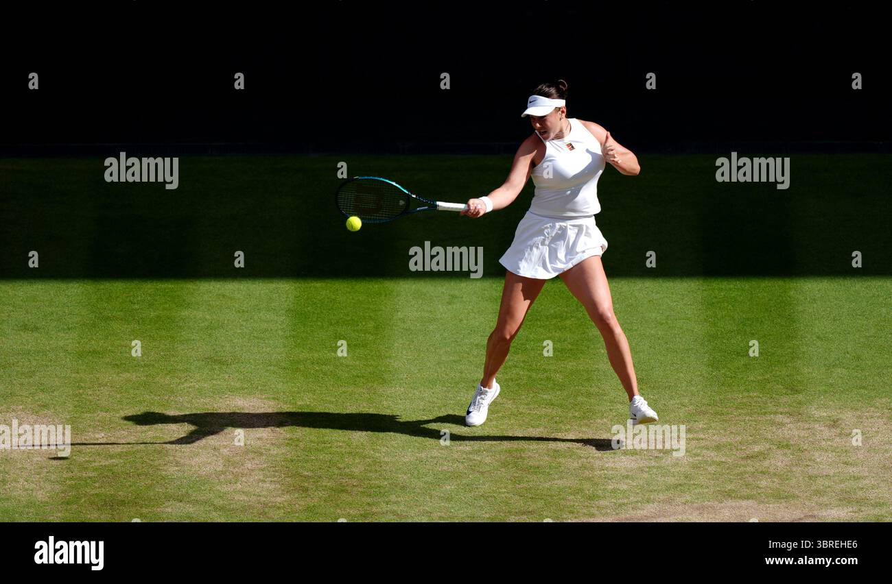 Amanda Anisimova during her Ladies' Singles Final against Iga Swiatek ...