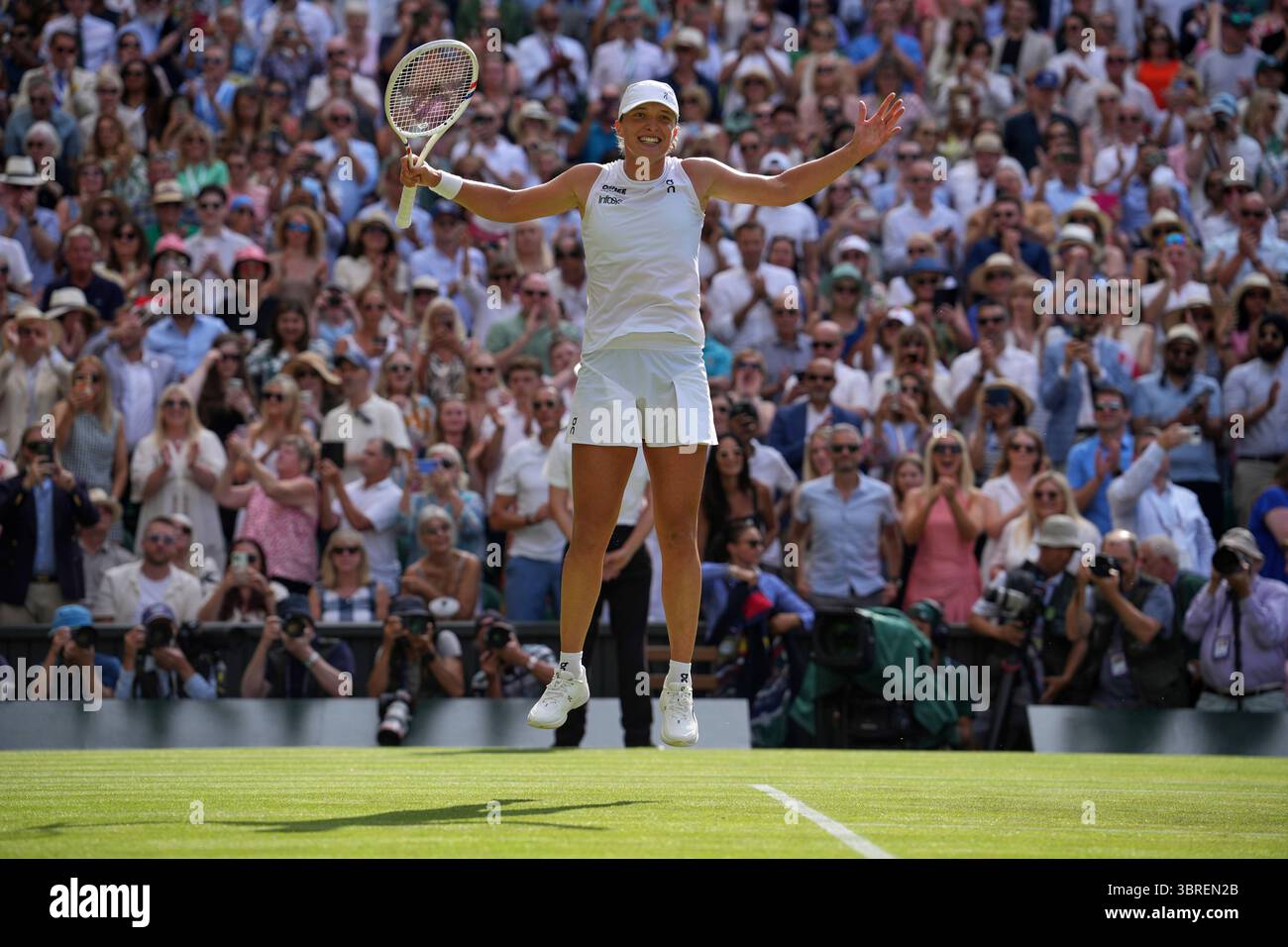Poland's Iga Swiatek celebrates after beating Amanda Anisimova of the U ...