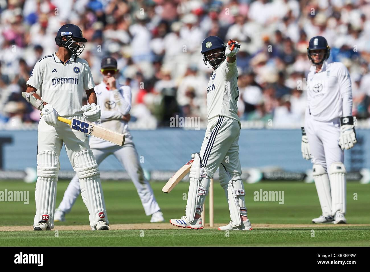 Ravindra jadeja century hi-res stock photography and images - Alamy