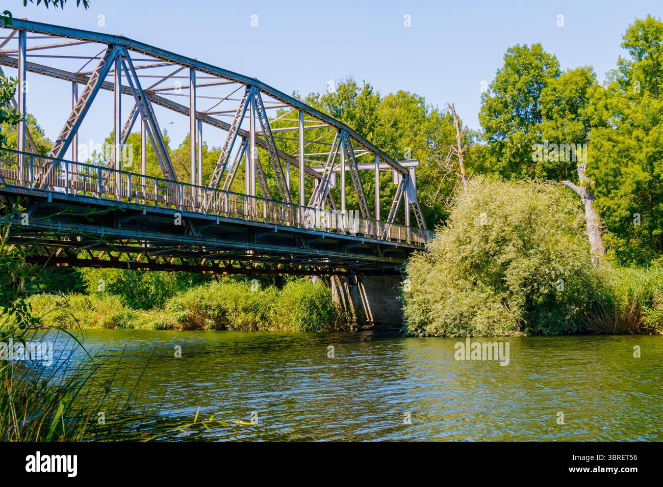 Sturdy metal bridge spans hi-res stock photography and images - Alamy