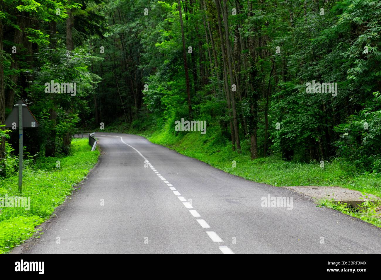 Hidden gems for travelers hi-res stock photography and images - Alamy