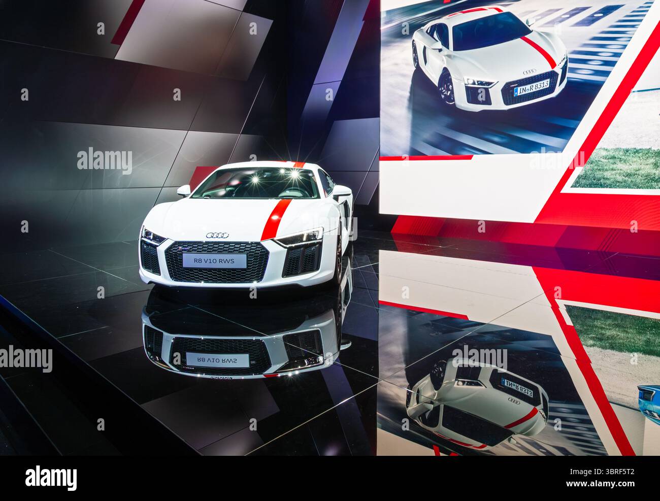 R8 rear wheel series hi-res stock photography and images - Alamy