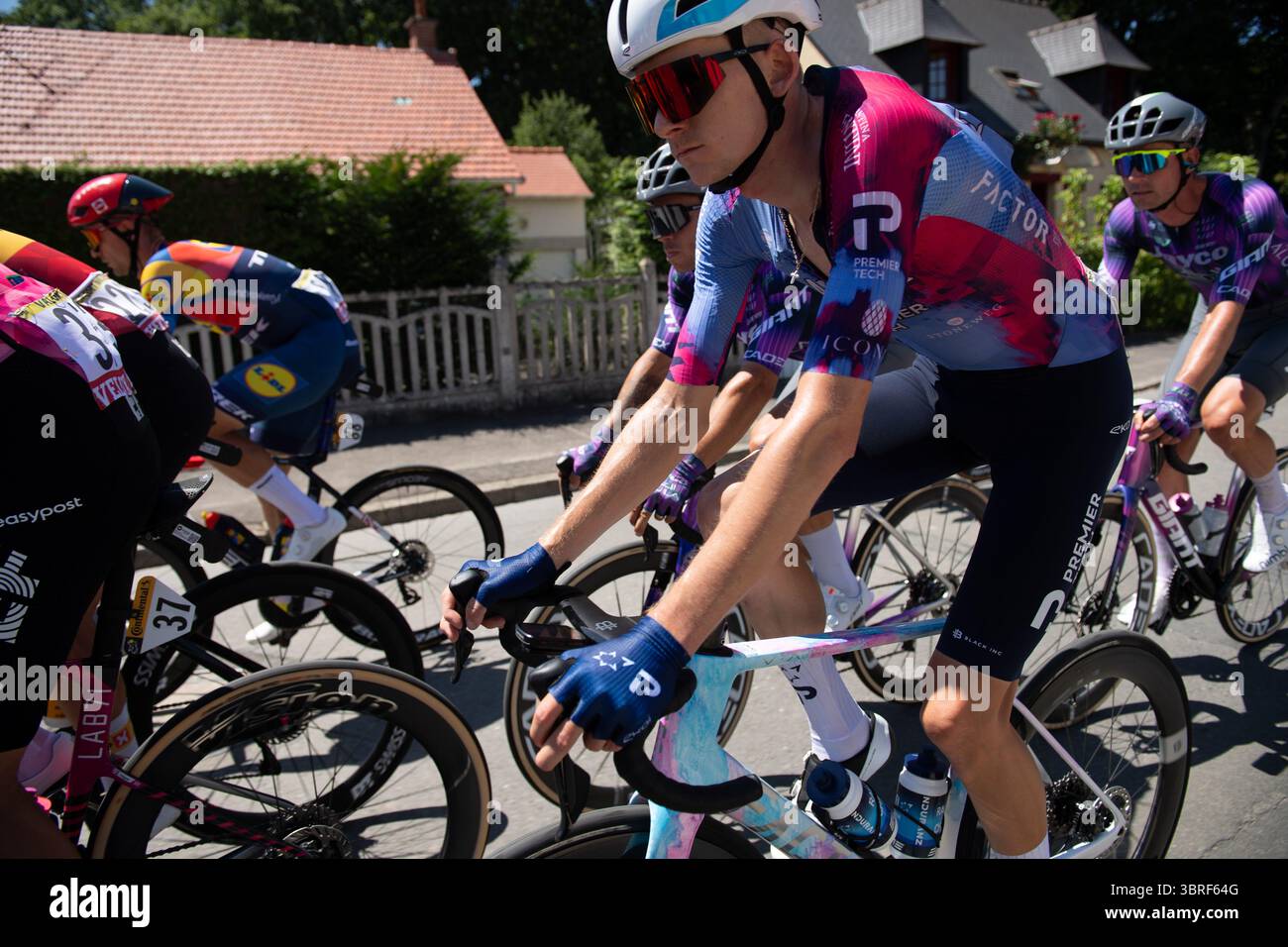 Tour de France 2025, Stage 8, Saint-Meen-Le-Grand to Laval Espace ...