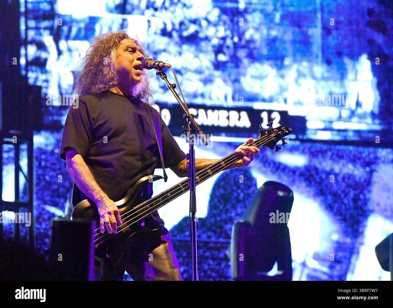 Tom Araya of Slayer performs at the Festival d'été de Québec Stock ...