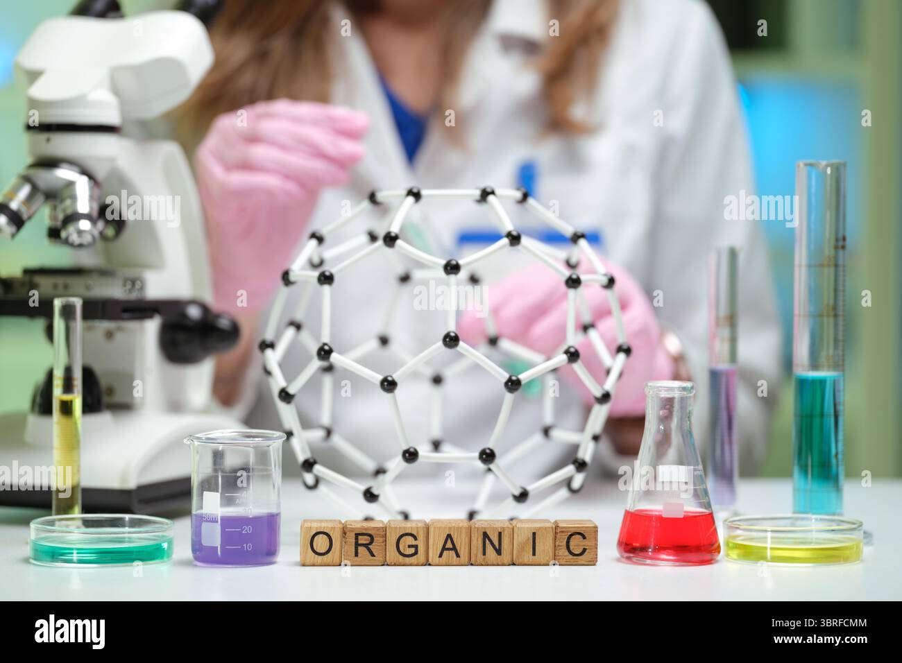 Engaging in Organic Chemistry Research involving Molecular Models and ...
