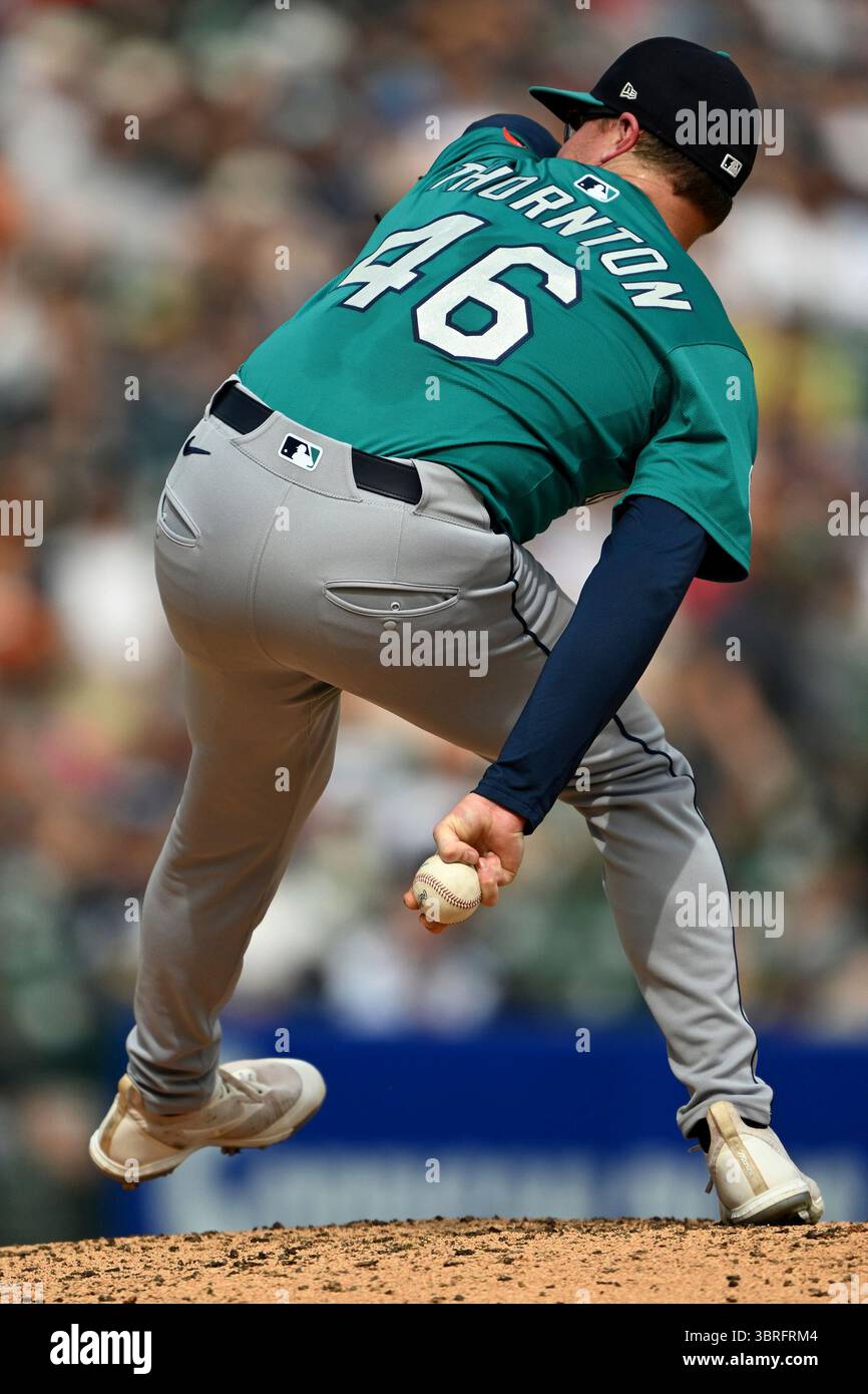 Seattle Mariners pitcher Trent Thornton (46) throws a pitch against the ...