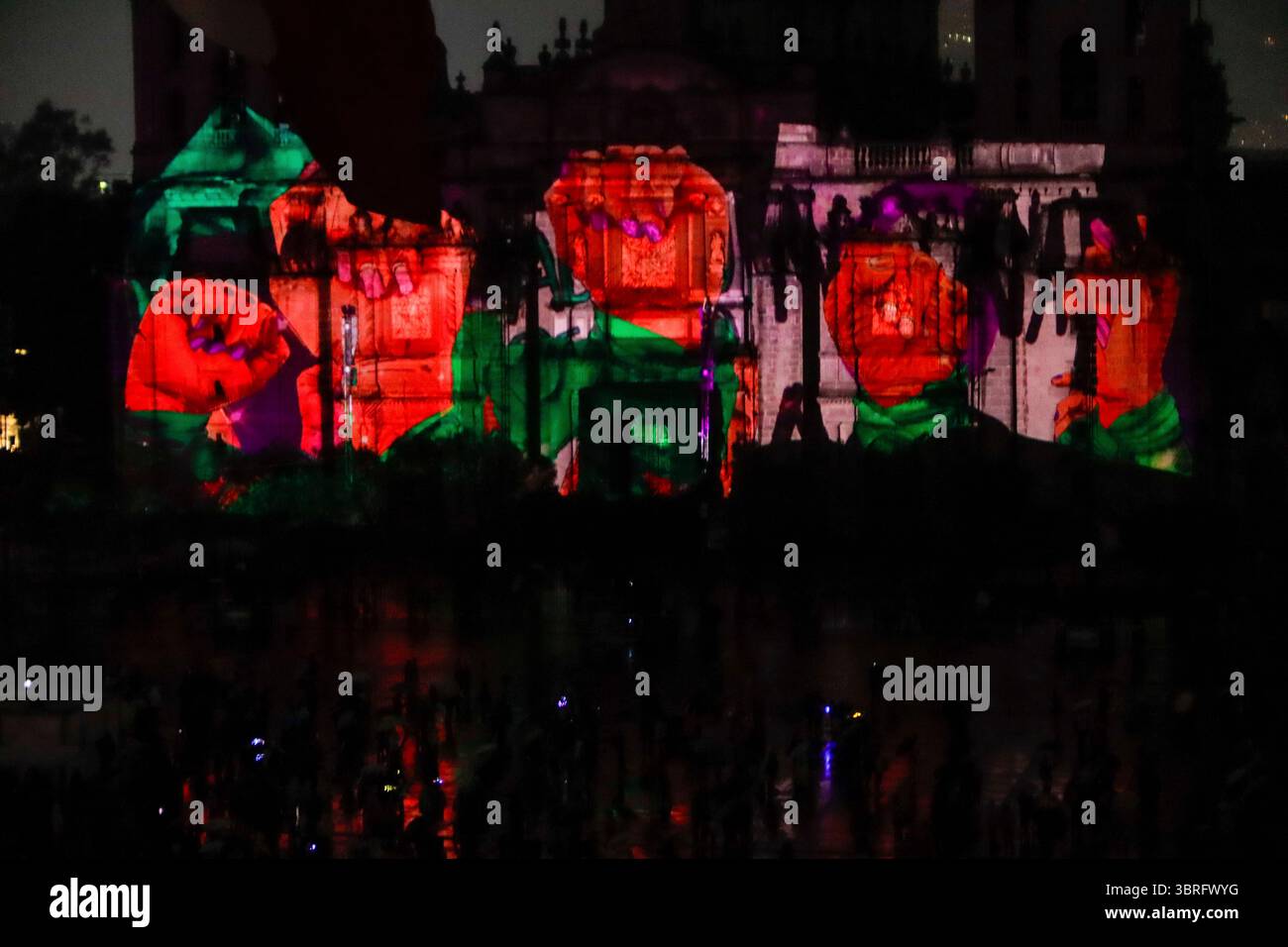 Mexico City, Mexico. 11th July, 2025. Inauguration of the Light show to ...
