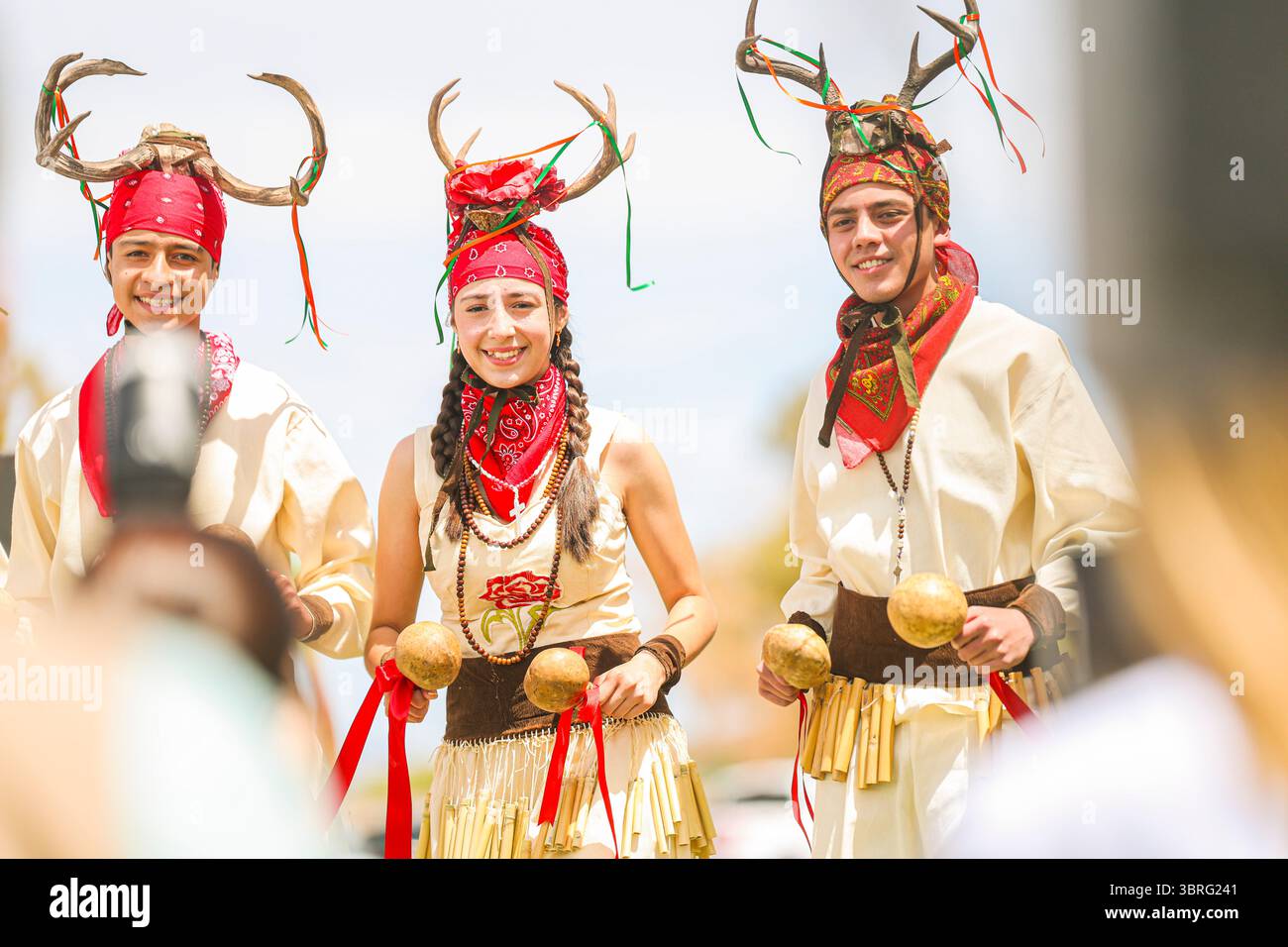 Teenagers dressed in the Deer Dance, Sonora, Mexico (Photos by Luis ...