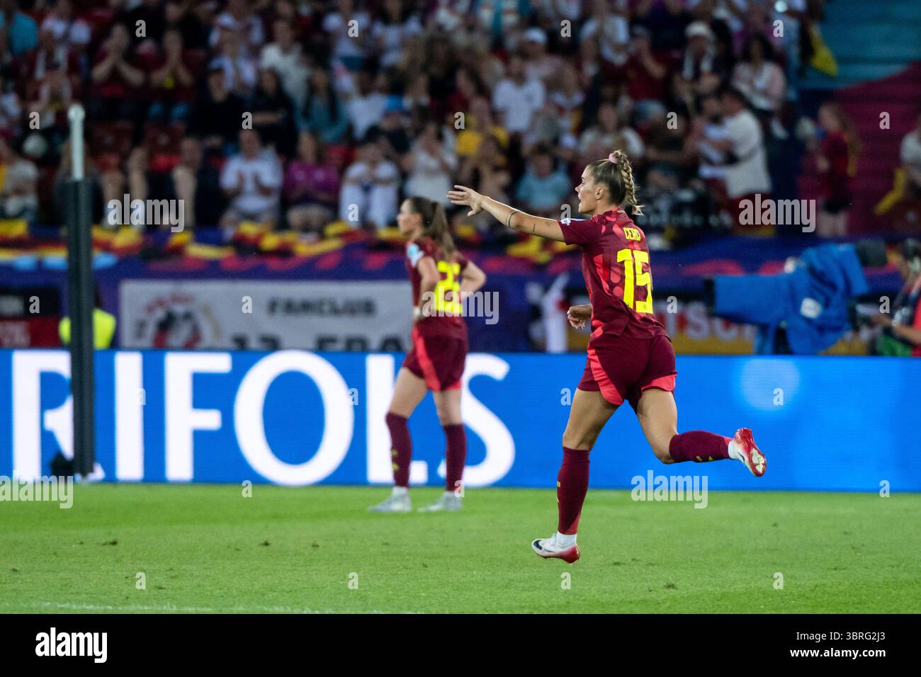 Selina Cerci (Deutschland, #15) wird eingewechselt, SUI, Schweden vs ...