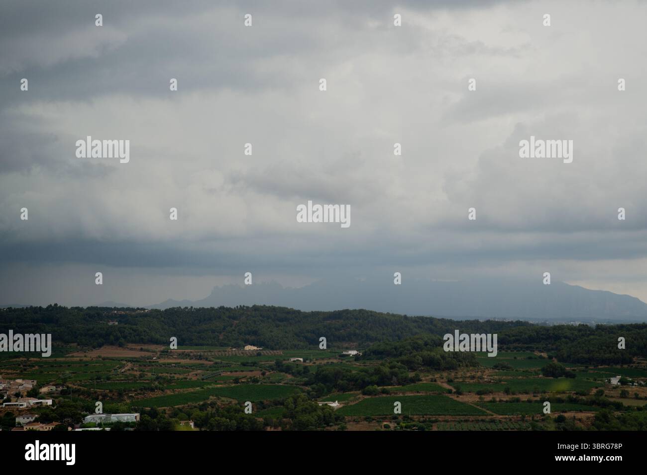 A strange weather known as a DANA has caused catastrophic flash ...