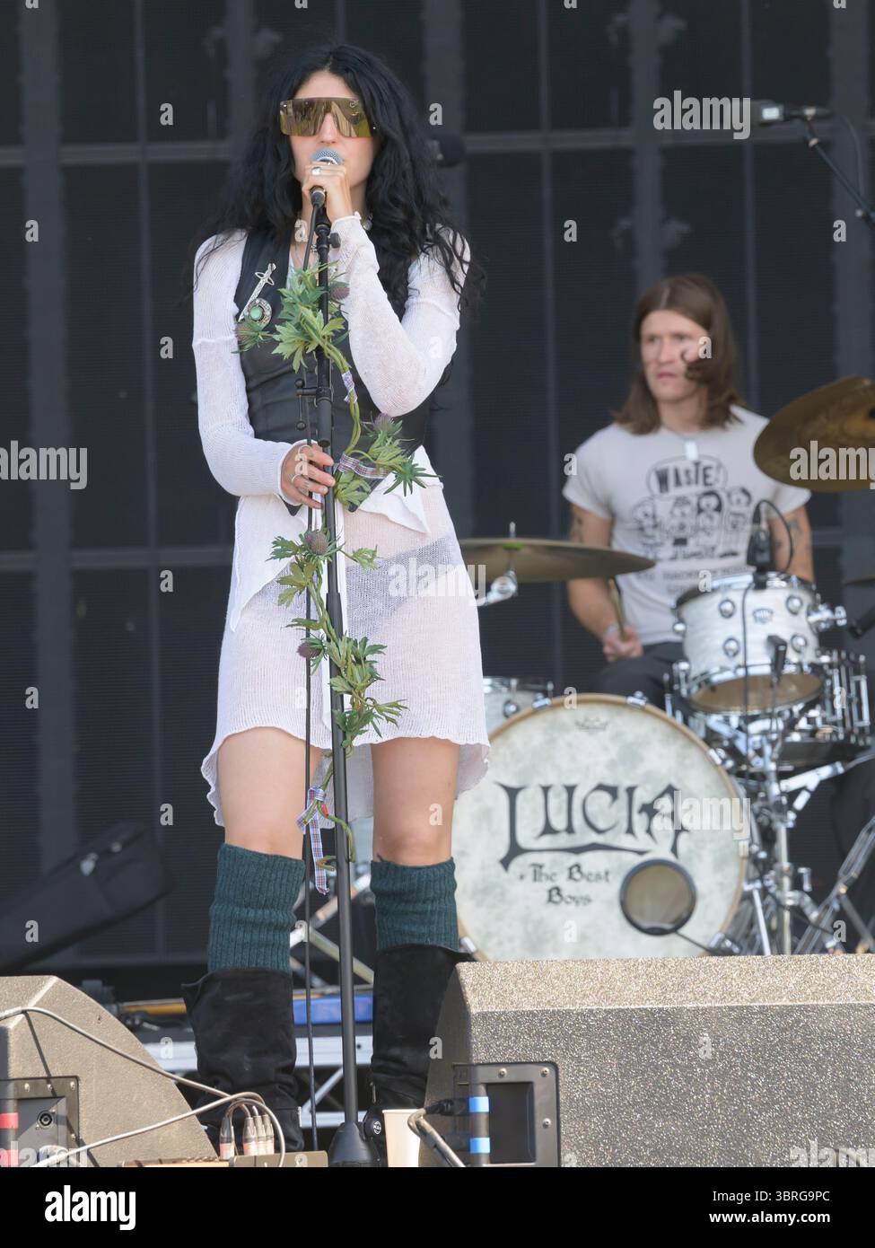 Lucia Fairfull & Ally Scott of Lucia and The Best Boys seen performing ...