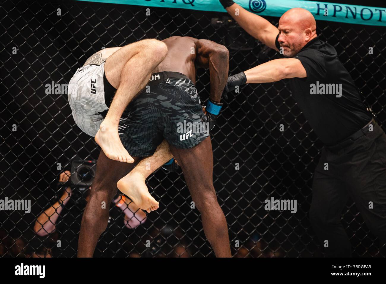 NASHVILLE, TN - JULY 13: Jake Matthews fights Chidi Njokuani in a ...
