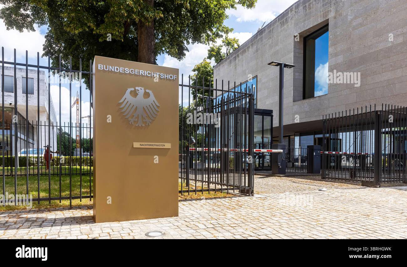 Der Bundesgerichtshof BGH in Karlsruhe ist das oberste Gericht der ...