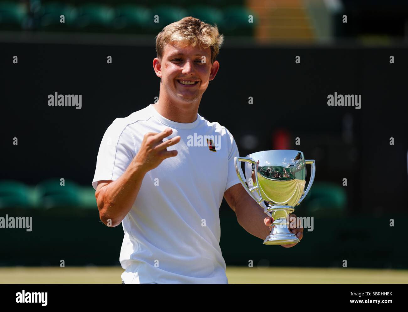Niels Vink with his winners trophy following the Quad Wheelchair ...