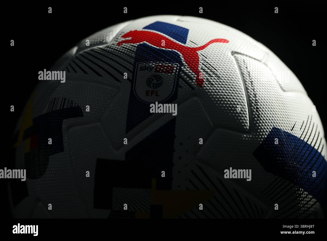 Official Match Ball of the EFL Championship, The PUMA Orbita 1 Football ...