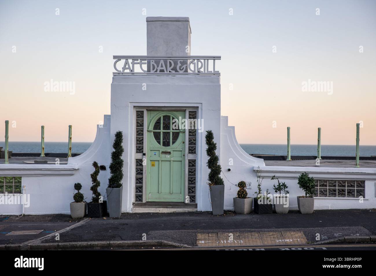 Whitecliffs saltdean cafe hi-res stock photography and images - Alamy