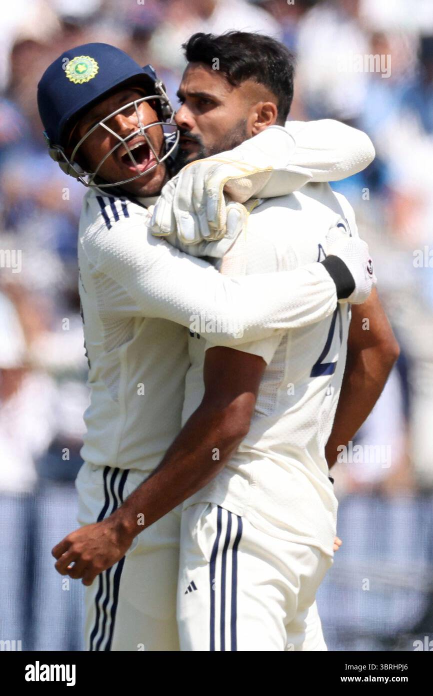 India's Akash Deep, right, celebrates with teammate Dhruv Jurel after ...