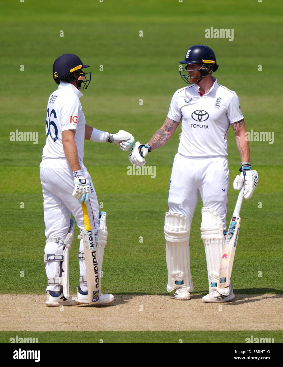 England's Joe Root (left) and Ben Stokes during day four of the Third ...