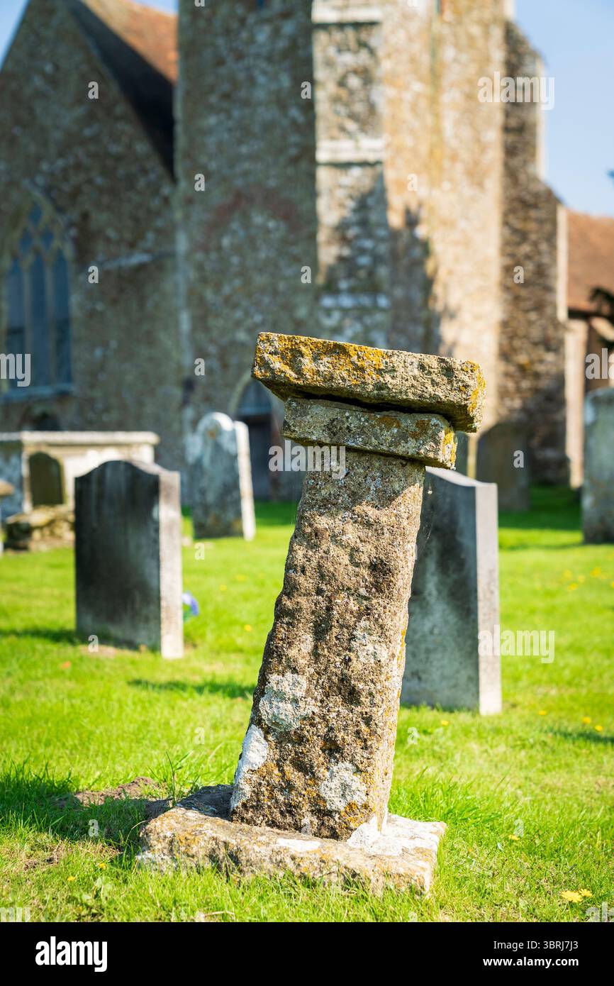 Oblong plinth hi-res stock photography and images - Alamy