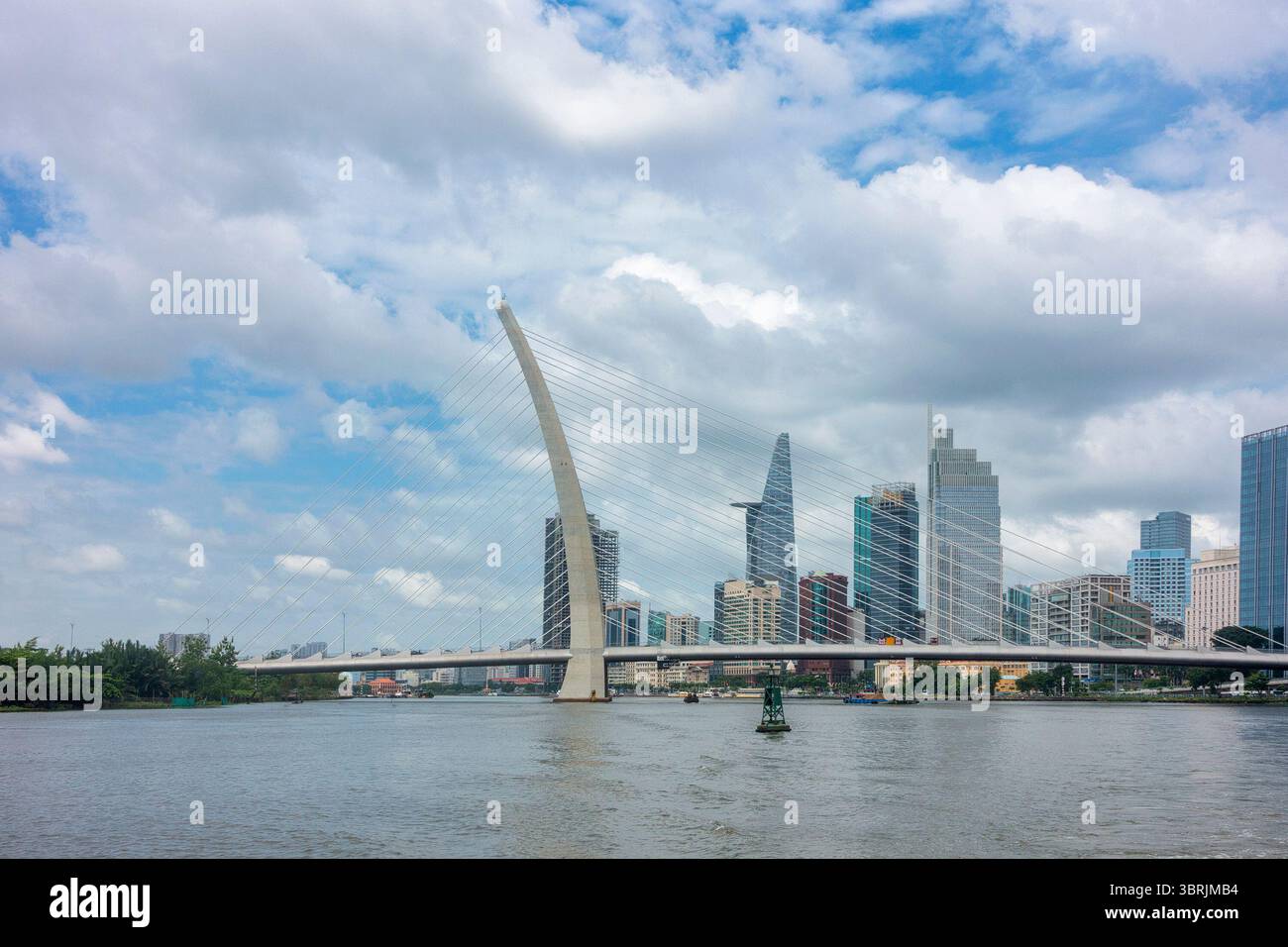 Ba Son bridge on the Saigon River - a new symbol of modern Ho Chi Minh ...