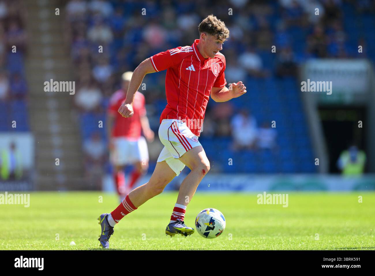 Joe gardner nottingham forest hi-res stock photography and images - Alamy