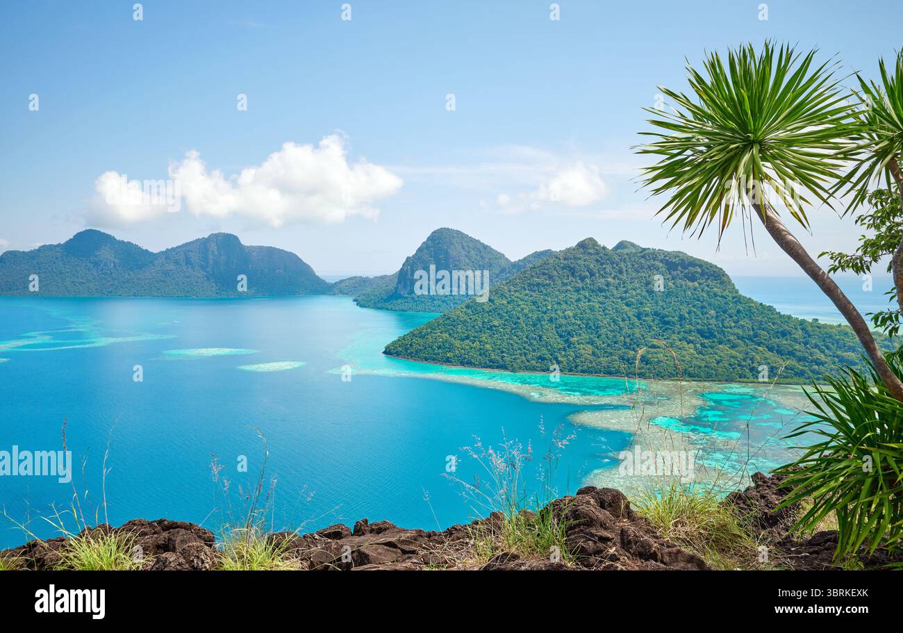 Bohey Dulang Island in the Tun Sakaran Marine Park, Sabah, Borneo ...