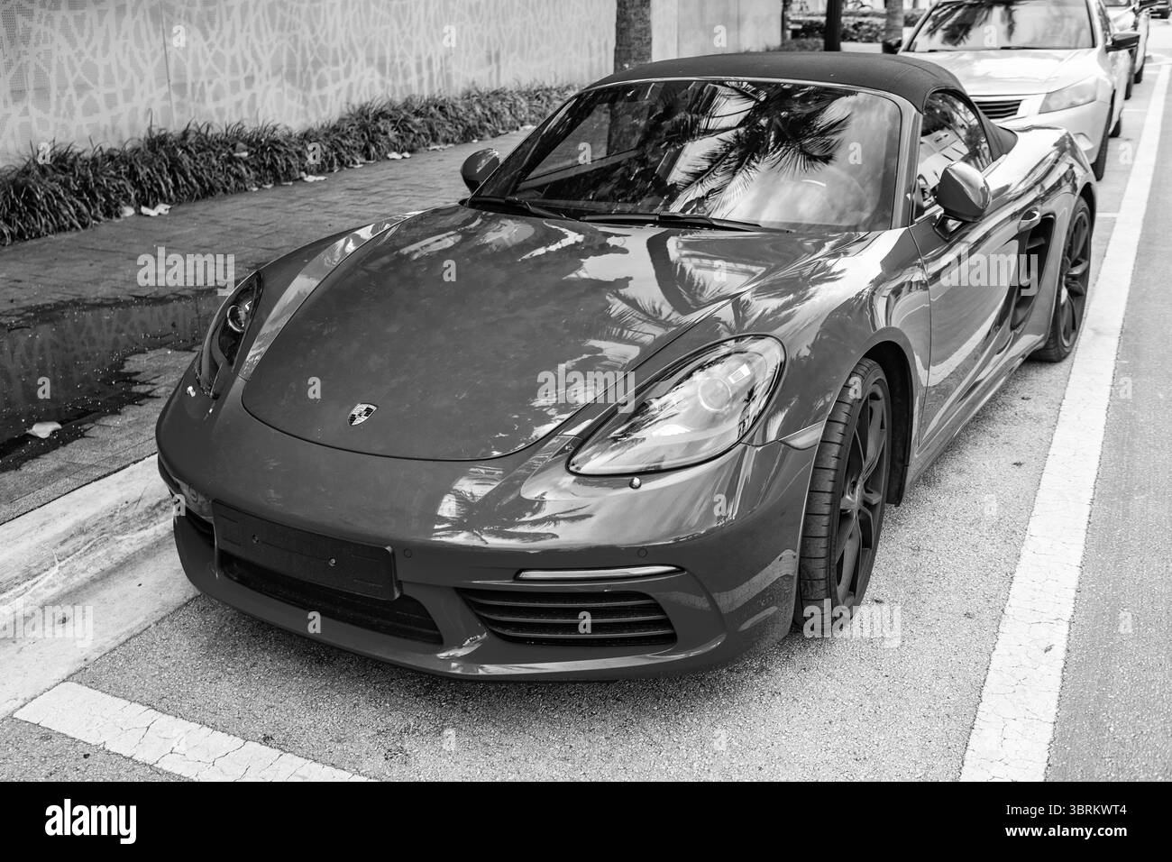 Miami Beach, Florida USA - June 9, 2024: 2018 Porsche 718 Boxter s ...