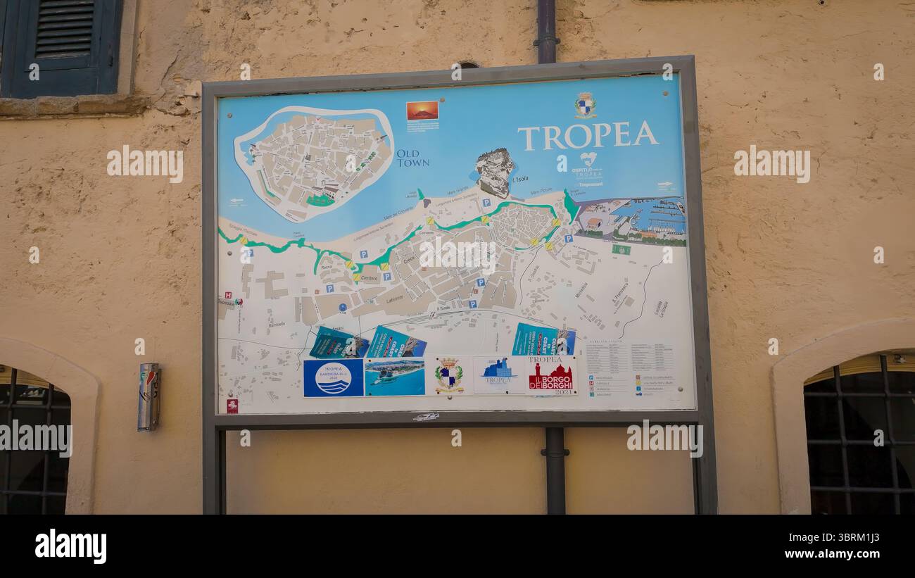 Tropea italy june 2025 road hi-res stock photography and images - Alamy