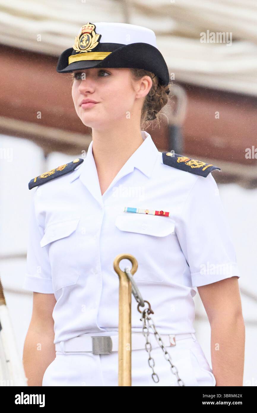 Crown Princess Leonor arrives onboard of Juan Sebastian de Elcano at ...