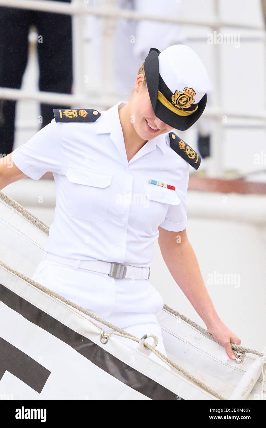 Crown Princess Leonor arrives onboard of Juan Sebastian de Elcano at ...