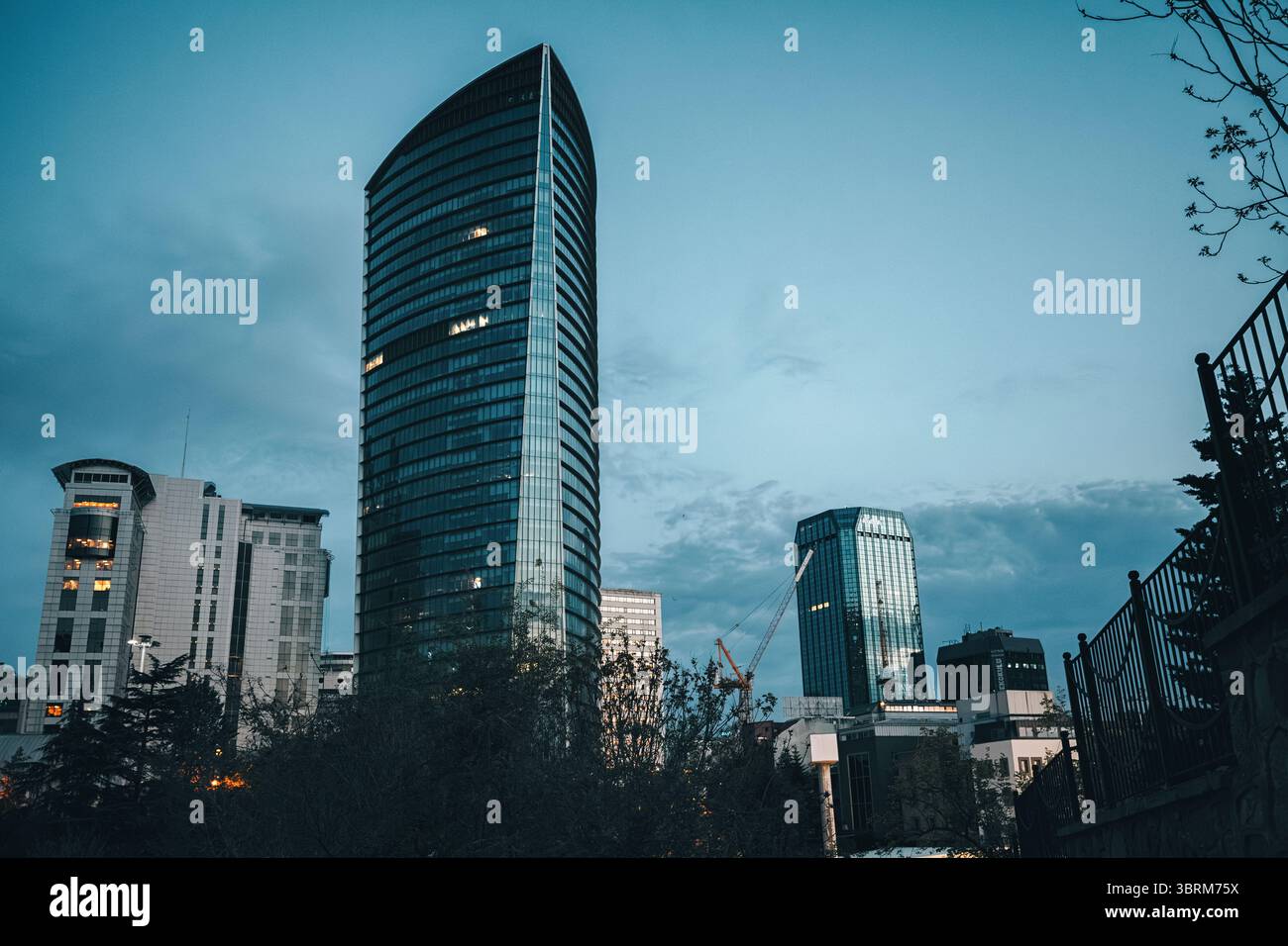 26 April 2025, Istanbul, Turkiye: Tranquil urban park illuminated by ...