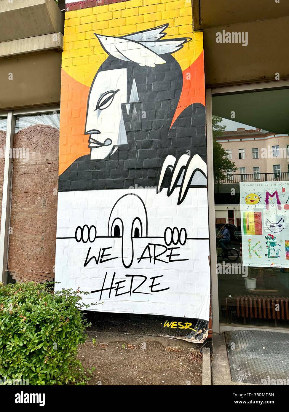 A Kilroy We are here graffiti in Berlin Stock Photo - Alamy