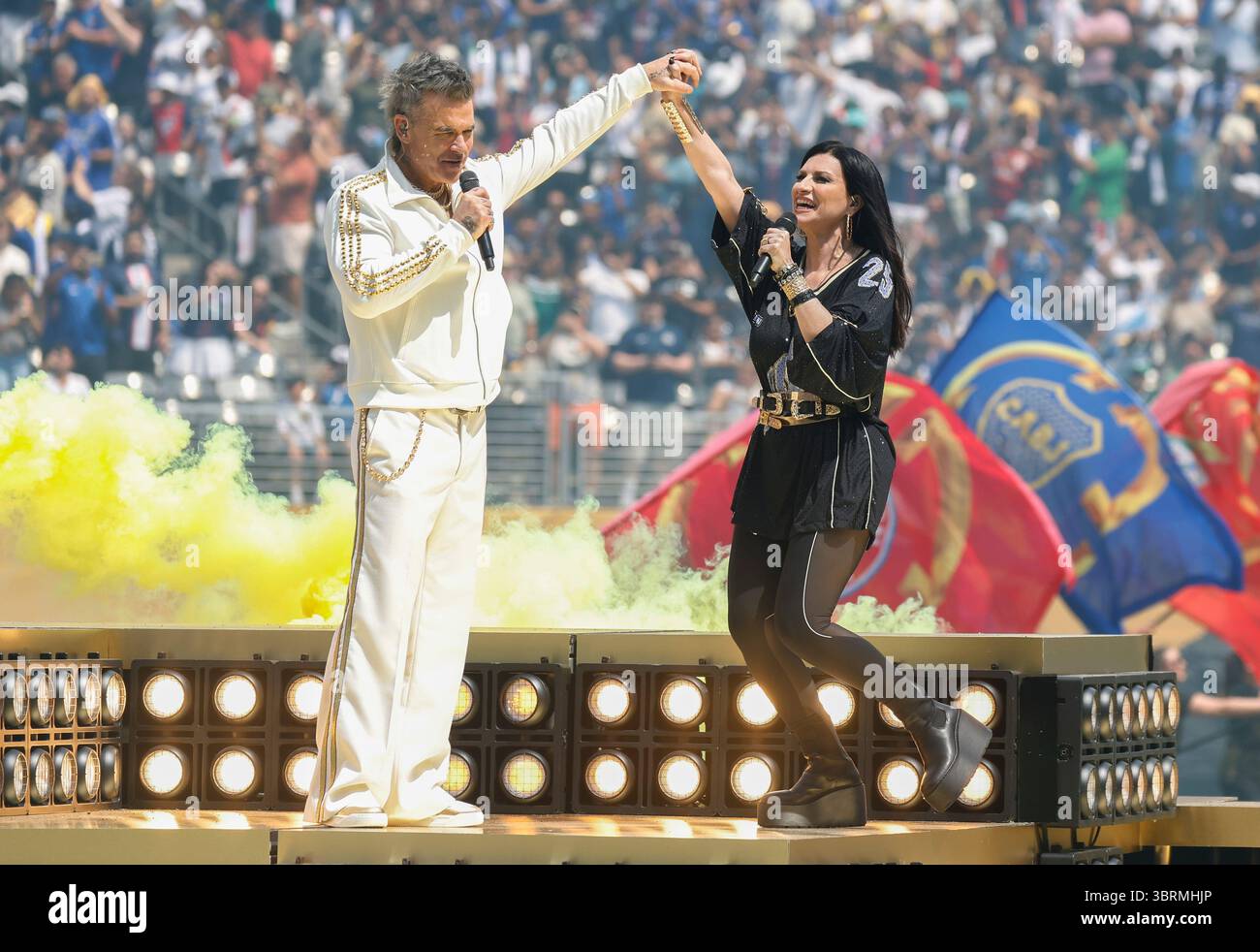 Laura pausini 2025 hi-res stock photography and images - Alamy