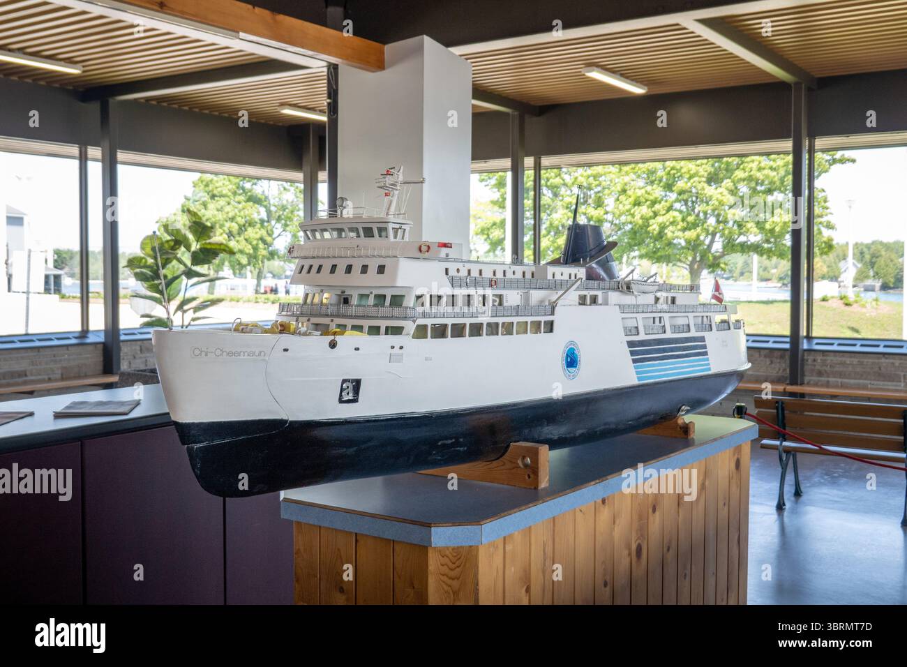Scale Model Of The MS Chi-Cheemaun Ferry Owen Sound Transportation ...