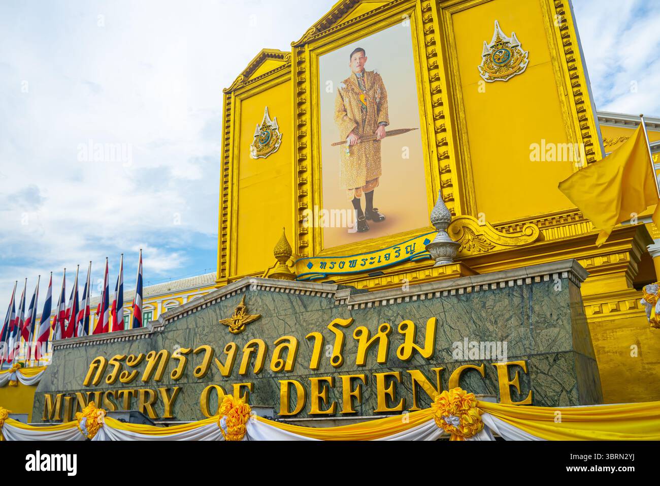 Ministry of Defence, Thailand street sign, bangkok Stock Photo - Alamy