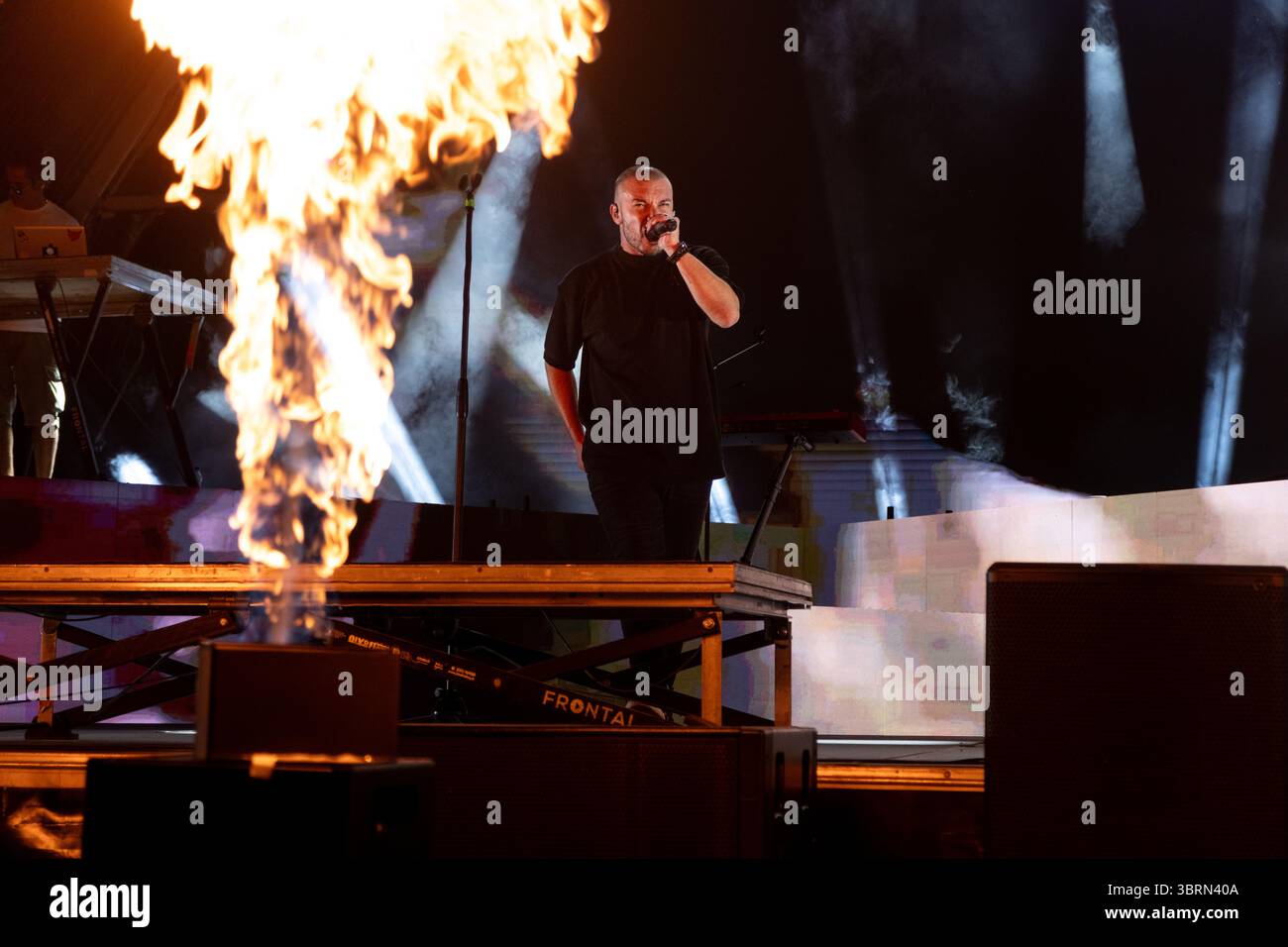 Ivo Rosario is the lead singer of the Portuguese Linkin Park tribute ...