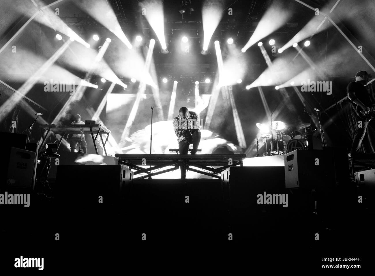 Ivo Rosario is the lead singer of the Portuguese Linkin Park tribute ...