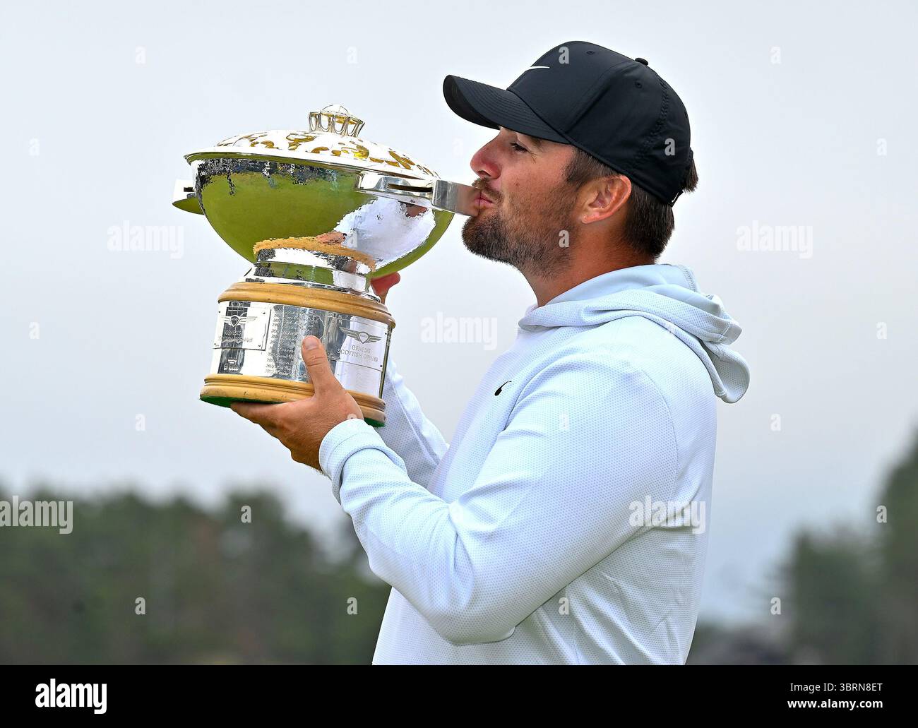 Chris Gotterup of the USA kisses the Scottish Open Quaich after winning ...