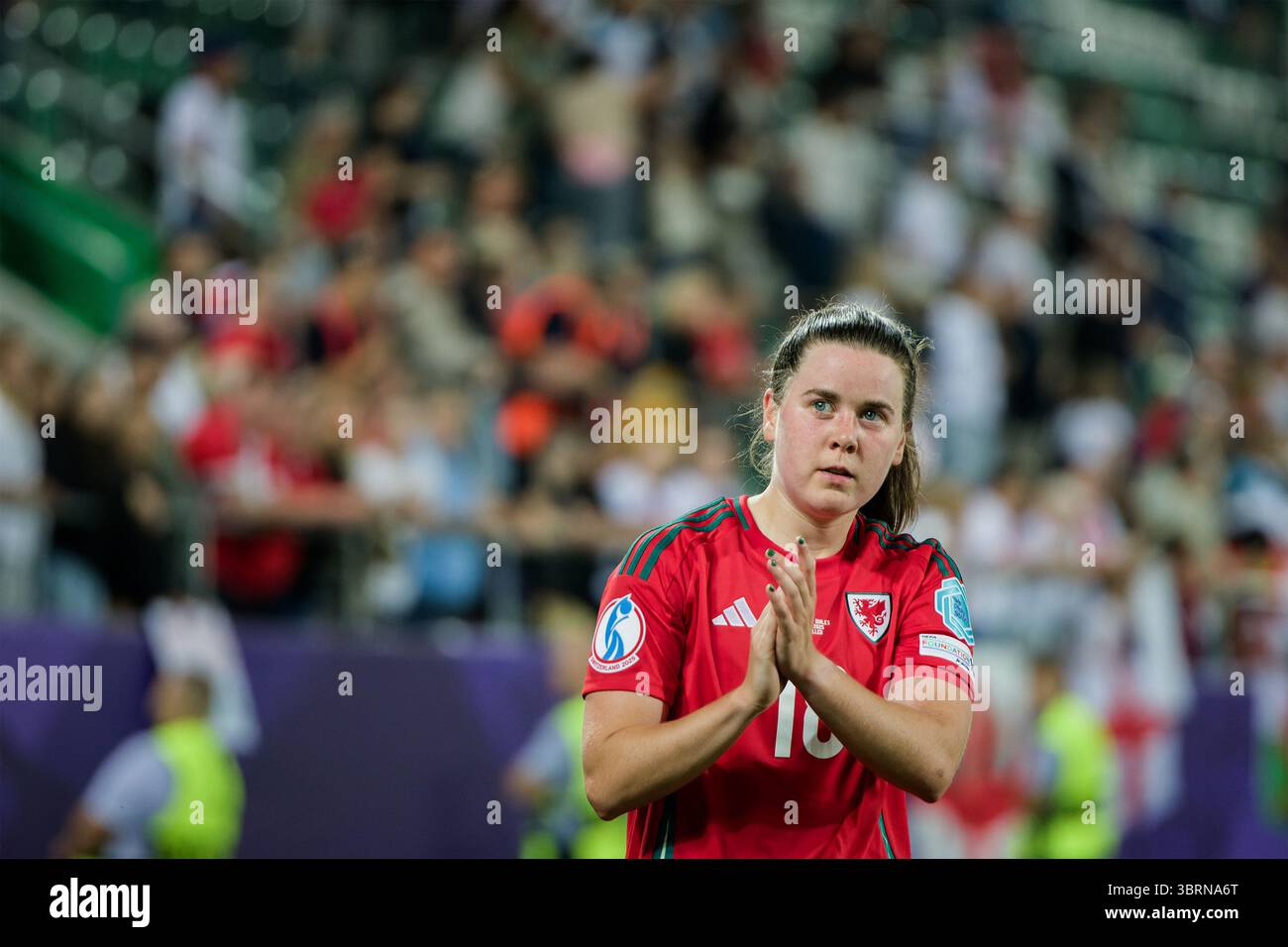 St Gallen, Switzerland, July 13th 2025: Esther Morgan (18 Wales) after ...